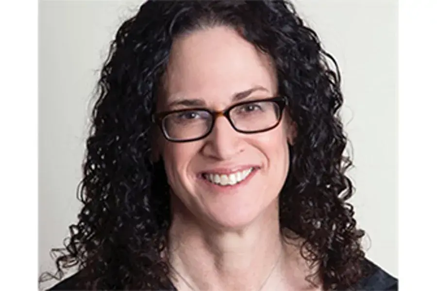 Chicago Lawyer Helps New Women GCs | Filejet Entity Management Software